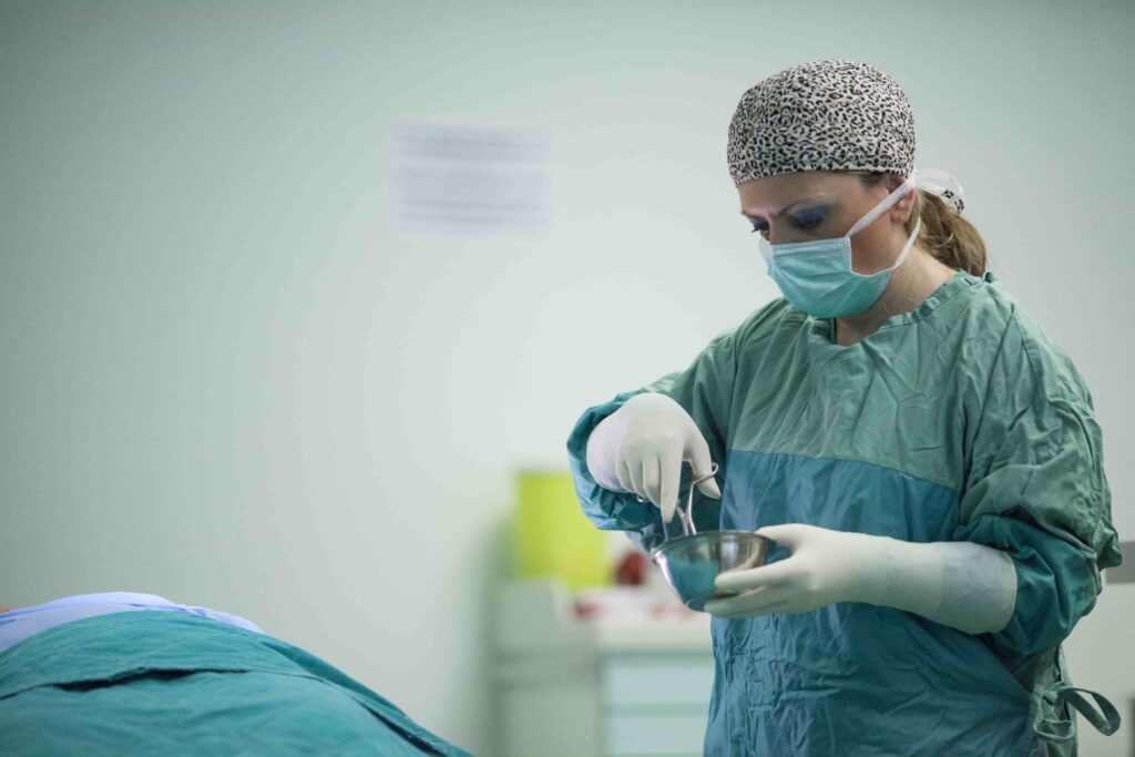 Χειρουργικές επεμβάσεις - Dr. EIRINI ANGELIDOU-CHERETIS, MD PhD